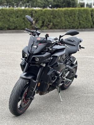 Yamaha MT 10 2018 in Riga, with an engine capacity of 1.00 L and mileage of 0 thousand km for 9300 €, photo 3 on AUTOMOTO.COM.LV
