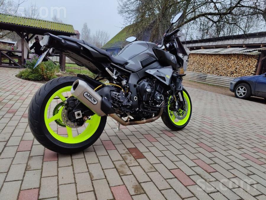 Yamaha MT 10 2018 in Riga, with an engine capacity of 1.00 L and mileage of 0 thousand km for 6100 €, photo 6 on AUTOMOTO.COM.LV