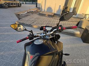 Yamaha MT 10 2019 in Riga, with an engine capacity of 1.00 L and mileage of 0 thousand km for 11100 €, photo 3 on AUTOMOTO.COM.LV