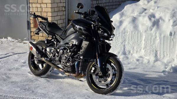 Yamaha MT 10 2023 in Daugavpils, with an engine capacity of 1.00 L and mileage of 0 thousand km for 14100 €, photo 1 on AUTOMOTO.COM.LV