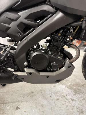 Black Yamaha MT 125 2015 in Vilkaviskis, with an engine capacity of 0.13 L and mileage of 25 thousand km for 2199 €, photo 7 on AUTOMOTO.COM.LV