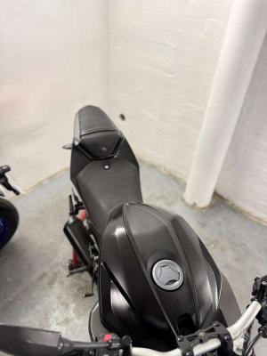 Black Yamaha MT 125 2015 in Vilkaviskis, with an engine capacity of 0.13 L and mileage of 25 thousand km for 2199 €, photo 9 on AUTOMOTO.COM.LV