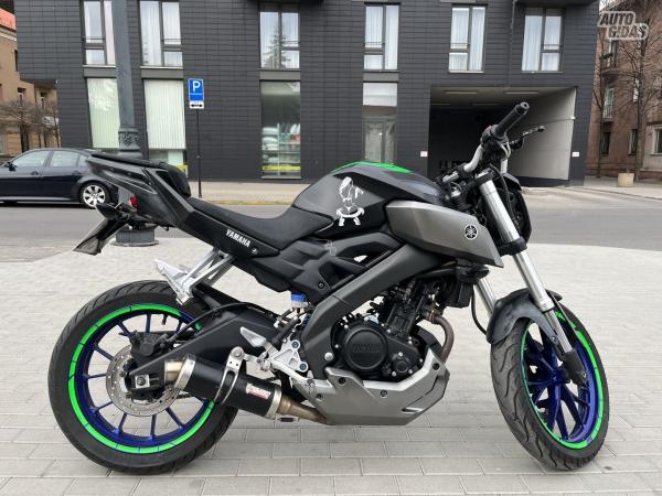 Black Yamaha MT 125 2016 in Klaipeda, with an engine capacity of 0.13 L and mileage of 24 thousand km for 2050 €, photo 3 on AUTOMOTO.COM.LV