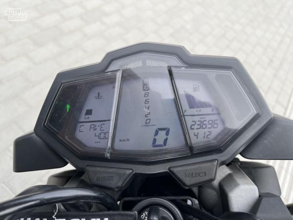 Black Yamaha MT 125 2016 in Klaipeda, with an engine capacity of 0.13 L and mileage of 24 thousand km for 2050 €, photo 4 on AUTOMOTO.COM.LV
