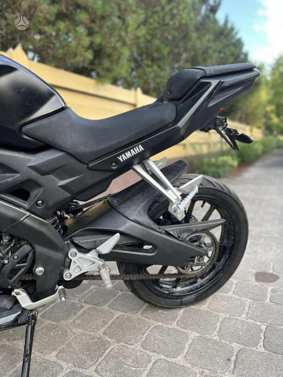 Black Yamaha MT 125 2016 in Kretinga, with an engine capacity of 0.13 L and mileage of 48 thousand km for 1480 €, photo 9 on AUTOMOTO.COM.LV