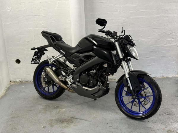 Melns Yamaha MT 125 2016 Marijampole, ar dzinēja tilpumu 0.13 L un nobraukumu 23 tūkst. km par 2250 €, foto 2 vietnē AUTOMOTO.COM.LV