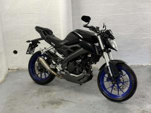 Black Yamaha MT 125 2016 in Marijampole, with an engine capacity of 0.13 L and mileage of 23 thousand km for 2250 €, photo 3 on AUTOMOTO.COM.LV