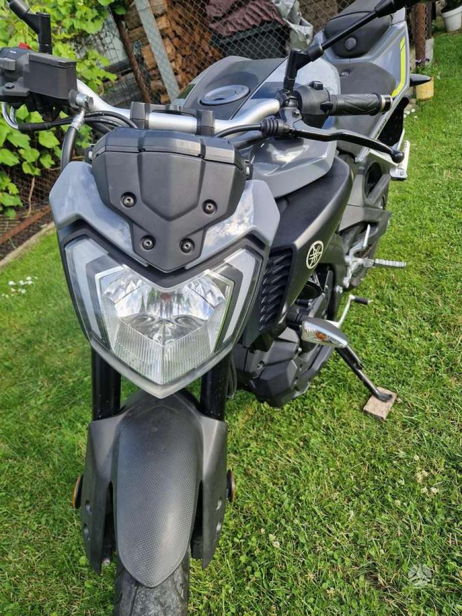 Melns Yamaha MT 125 2017 Viļņa, ar dzinēja tilpumu 0.00 L un nobraukumu 16 tūkst. km par 2450 €, foto 4 vietnē AUTOMOTO.COM.LV