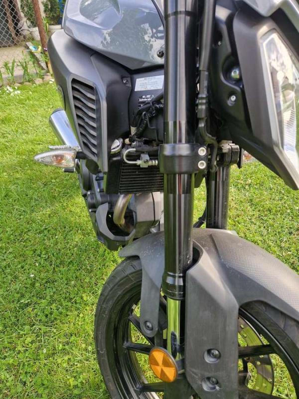 Black Yamaha MT 125 2017 in Vilnius, with an engine capacity of 0.00 L and mileage of 16 thousand km for 2450 €, photo 8 on AUTOMOTO.COM.LV
