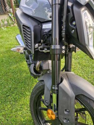 Melns Yamaha MT 125 2017 Viļņa, ar dzinēja tilpumu 0.00 L un nobraukumu 16 tūkst. km par 2450 €, foto 9 vietnē AUTOMOTO.COM.LV