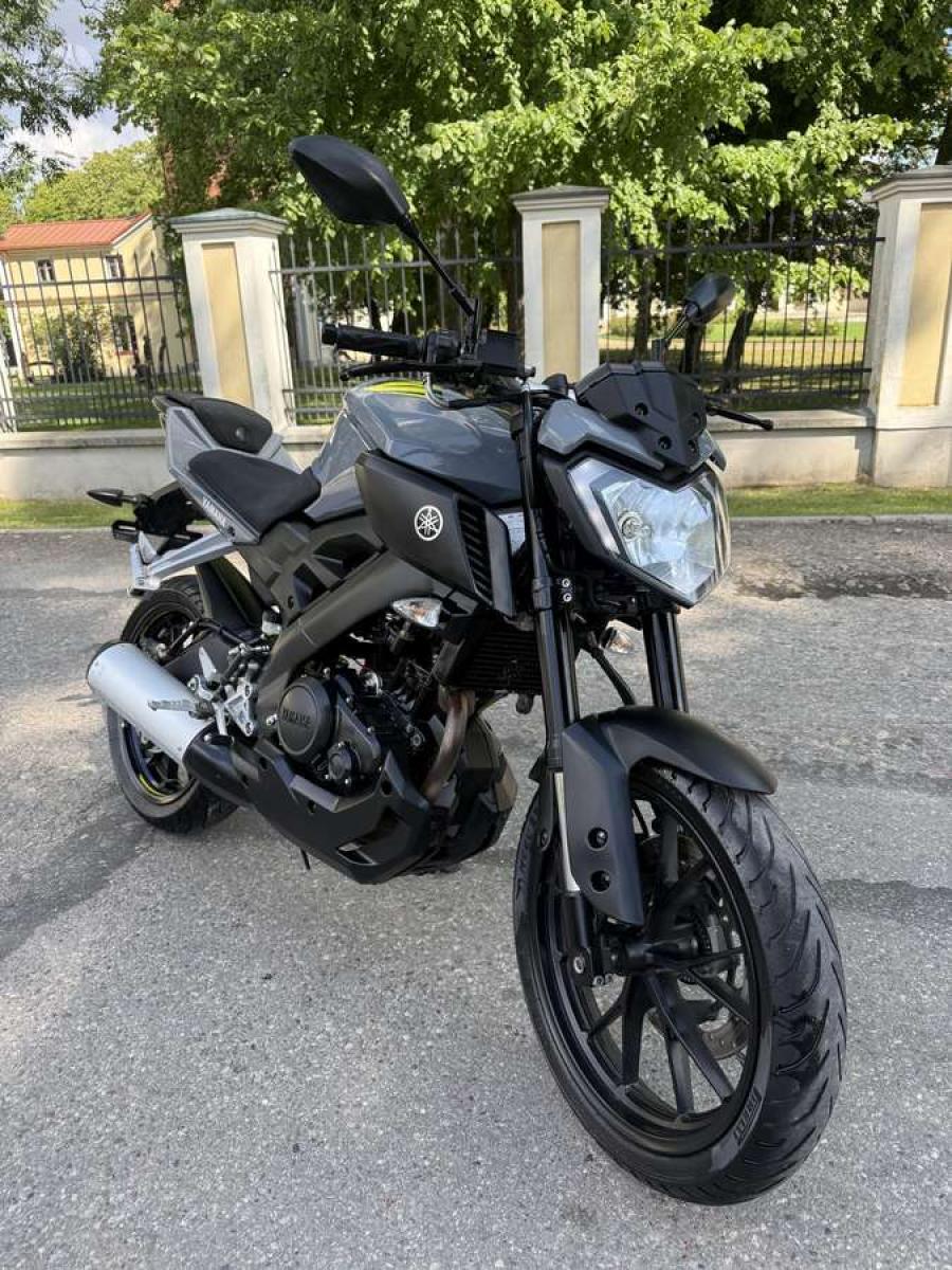 Melns Yamaha MT 125 2017 Vilkaviškis, ar dzinēja tilpumu 0.13 L un nobraukumu 23 tūkst. km par 2450 €, foto 5 vietnē AUTOMOTO.COM.LV