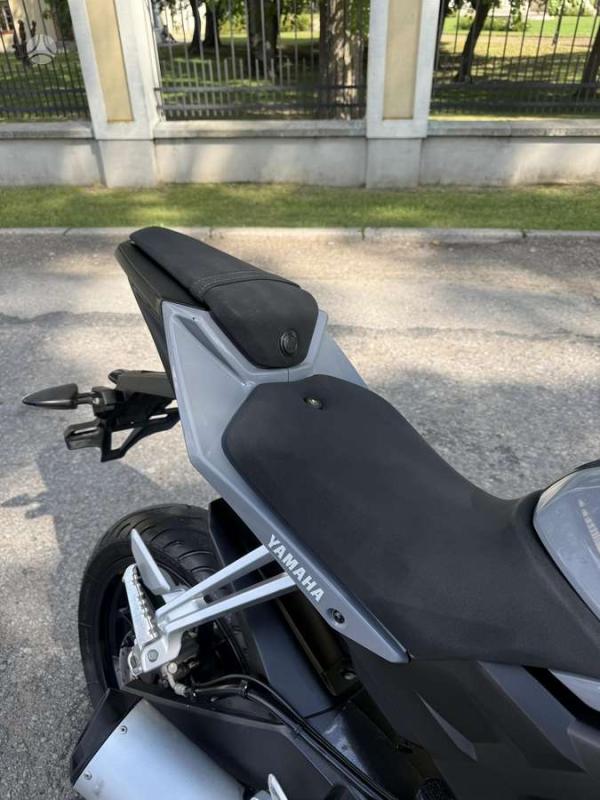 Черный Ямаха MT 125 2017 в Вилкавишкис, объемом двигателя 0.13 л и пробегом 23 тыс. км за 2450 €, фото 8 на AUTOMOTO.COM.LV