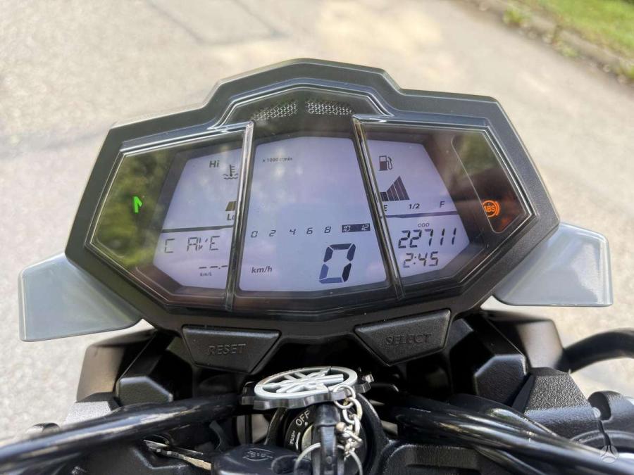 Melns Yamaha MT 125 2017 Vilkaviškis, ar dzinēja tilpumu 0.13 L un nobraukumu 23 tūkst. km par 2450 €, foto 12 vietnē AUTOMOTO.COM.LV