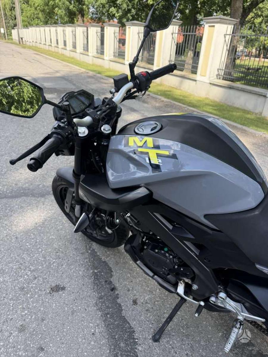 Melns Yamaha MT 125 2017 Vilkaviškis, ar dzinēja tilpumu 0.13 L un nobraukumu 23 tūkst. km par 2450 €, foto 25 vietnē AUTOMOTO.COM.LV