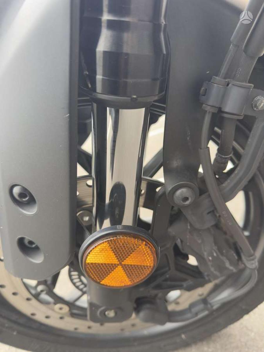 Черный Ямаха MT 125 2020 в Клайпеда, объемом двигателя 0.13 л и пробегом 22 тыс. км за 3600 €, фото 12 на AUTOMOTO.COM.LV