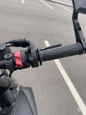 Черный Ямаха MT 125 2020 в Клайпеда, объемом двигателя 0.13 л и пробегом 22 тыс. км за 3600 €, фото 14 на AUTOMOTO.COM.LV
