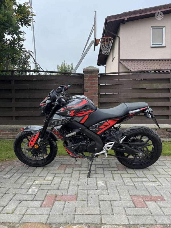 Black Yamaha MT 125 2020 in Kretinga, with an engine capacity of 0.13 L and mileage of 17 thousand km for 3300 €, photo 9 on AUTOMOTO.COM.LV