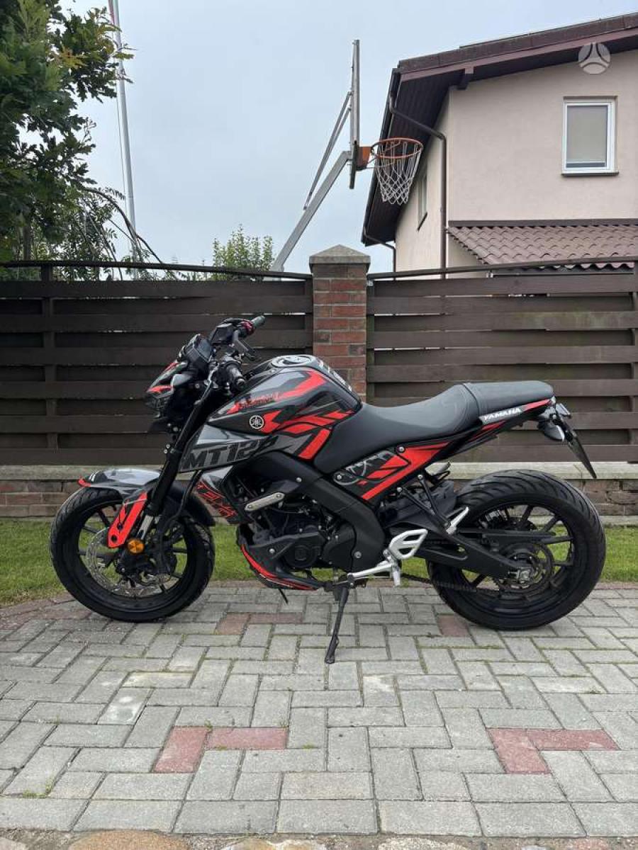 Melns Yamaha MT 125 2020 Kretinga, ar dzinēja tilpumu 0.13 L un nobraukumu 17 tūkst. km par 3300 €, foto 10 vietnē AUTOMOTO.COM.LV
