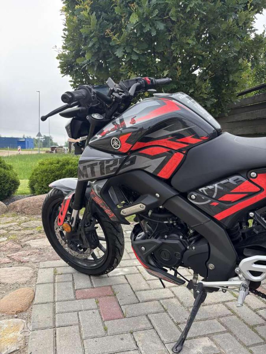 Melns Yamaha MT 125 2020 Kretinga, ar dzinēja tilpumu 0.13 L un nobraukumu 17 tūkst. km par 3300 €, foto 15 vietnē AUTOMOTO.COM.LV