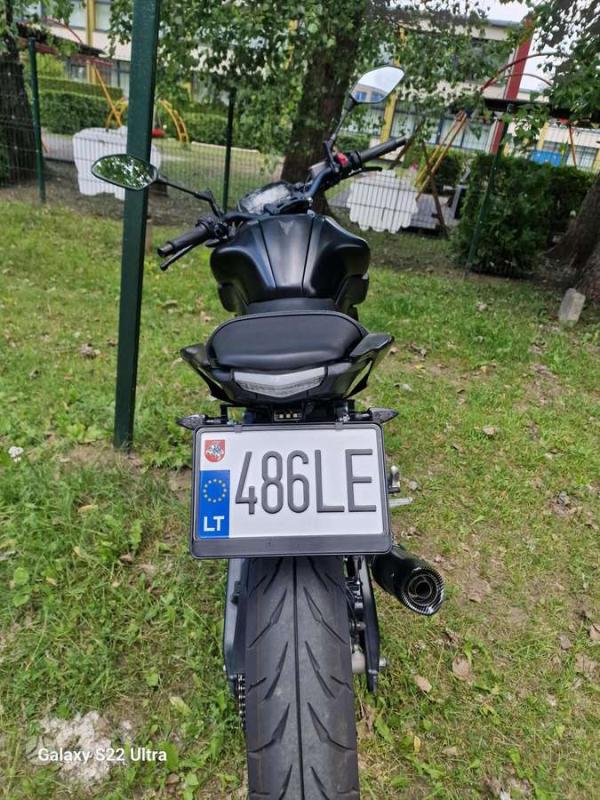 Black Yamaha MT 125 2021 in Panevezys, with an engine capacity of 0.13 L and mileage of 16 thousand km for 3400 €, photo 4 on AUTOMOTO.COM.LV