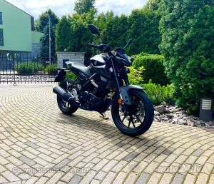 Melns Yamaha MT 125 2023 Tallina, ar dzinēja tilpumu 0.13 L un nobraukumu 6 tūkst. km par 4800 €, foto  vietnē AUTOMOTO.COM.LV