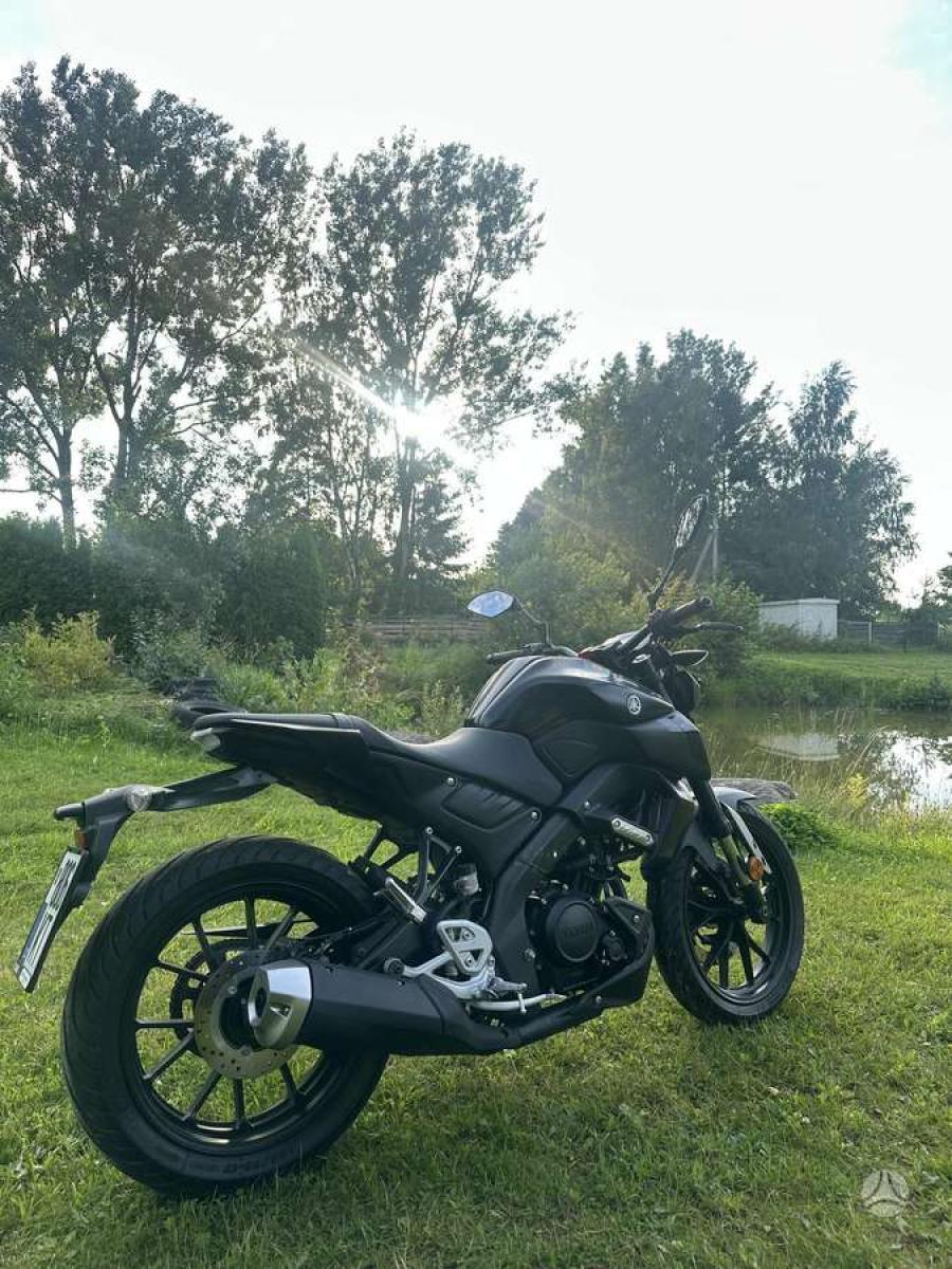 Black Yamaha MT 125 2023 in Vilnius, with an engine capacity of 0.00 L and mileage of 9 thousand km for 3900 €, photo 3 on AUTOMOTO.COM.LV