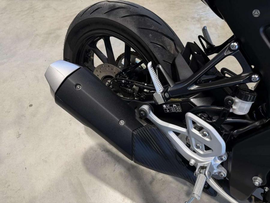 Melns Yamaha MT 125 2024 Šauļi, ar dzinēja tilpumu 0.13 L un nobraukumu 11 tūkst. km par 4090 €, foto 8 vietnē AUTOMOTO.COM.LV