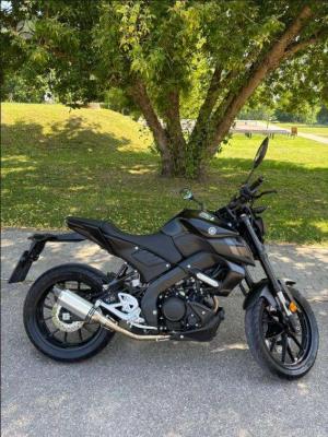 Melns Yamaha MT 125 2024 Raseiniai, ar dzinēja tilpumu 0.13 L un nobraukumu 4 tūkst. km par 4700 €, foto  vietnē AUTOMOTO.COM.LV