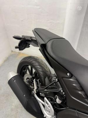 Черный Ямаха MT 125 2024 в Мариямполе, объемом двигателя 0.13 л и пробегом 8 тыс. км за 3930 €, фото 8 на AUTOMOTO.COM.LV