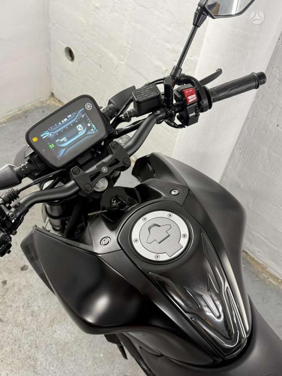 Черный Ямаха MT 125 2024 в Мариямполе, объемом двигателя 0.13 л и пробегом 8 тыс. км за 3930 €, фото 22 на AUTOMOTO.COM.LV