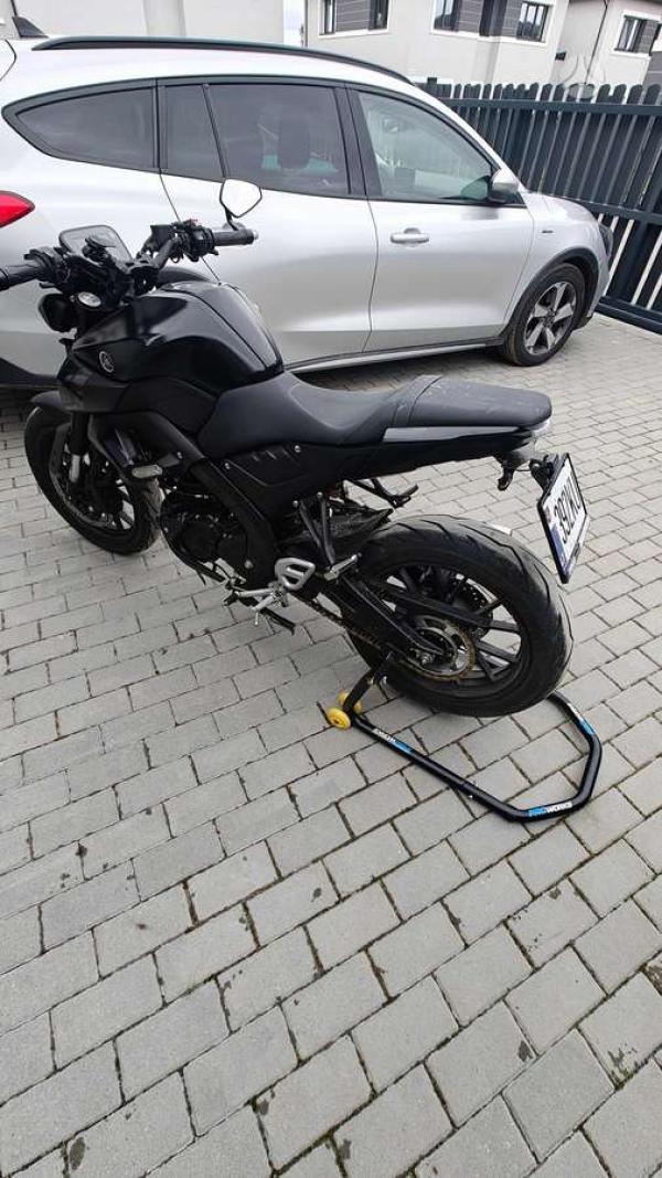 Ямаха MT 125 2024 в Вильнюс на AUTOMOTO.COM.LV Черный Ямаха MT 125 2024 в Вильнюс, объемом двигателя 0.13 л и пробегом 13 тыс. км за 3999 €, фото 3 на AUTOMOTO.COM.LV