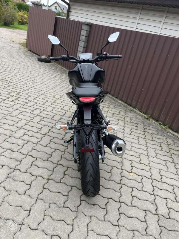 Melns Yamaha MT 125 2025 Prienai, ar dzinēja tilpumu 0.13 L un nobraukumu 5 tūkst. km par 3950 €, foto 9 vietnē AUTOMOTO.COM.LV