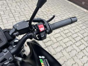 Black Yamaha MT 125 2025 in Prienai, with an engine capacity of 0.13 L and mileage of 5 thousand km for 3950 €, photo 13 on AUTOMOTO.COM.LV