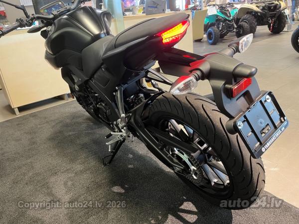 Black Yamaha MT 125 2026 in Tallinn, with an engine capacity of 0.13 L and mileage of 0 thousand km for 5490 €, photo 5 on AUTOMOTO.COM.LV