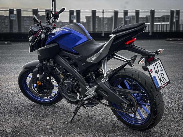 Zils Yamaha MT 125 2017 Viļņa, ar dzinēja tilpumu 0.13 L un nobraukumu 10 tūkst. km par 2799 €, foto 5 vietnē AUTOMOTO.COM.LV