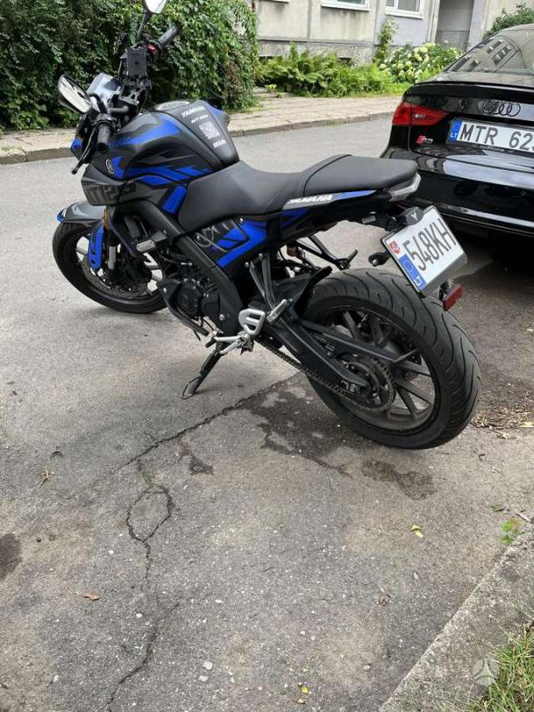 Blue Yamaha MT 125 2020 in Vilnius, with an engine capacity of 0.13 L and mileage of 12 thousand km for 3400 €, photo 4 on AUTOMOTO.COM.LV