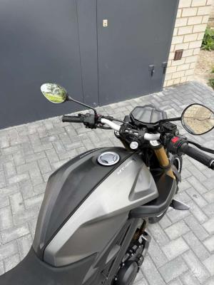 Grey Yamaha MT 125 2015 in Vilkaviskis, with an engine capacity of 0.13 L and mileage of 21 thousand km for 2400 €, photo 13 on AUTOMOTO.COM.LV
