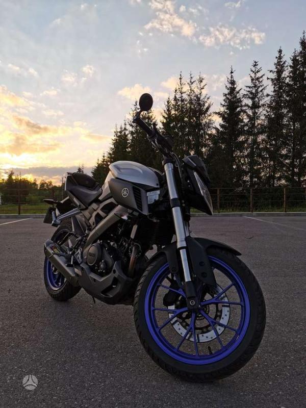Pelēks Yamaha MT 125 2016 Anykščiai, ar dzinēja tilpumu 0.13 L un nobraukumu 32 tūkst. km par 3100 €, foto 1 vietnē AUTOMOTO.COM.LV