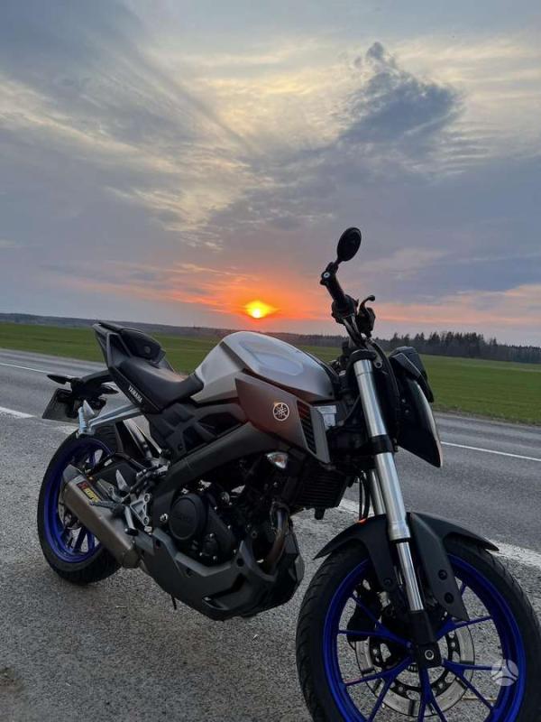 Pelēks Yamaha MT 125 2016 Anykščiai, ar dzinēja tilpumu 0.13 L un nobraukumu 32 tūkst. km par 3100 €, foto 4 vietnē AUTOMOTO.COM.LV