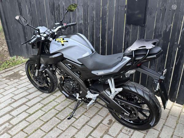 Pelēks Yamaha MT 125 2016 Prienai, ar dzinēja tilpumu 0.13 L un nobraukumu 16 tūkst. km par 2650 €, foto 8 vietnē AUTOMOTO.COM.LV