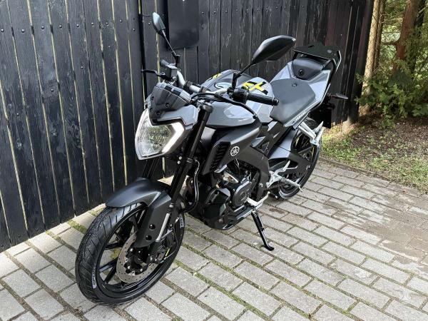 Pelēks Yamaha MT 125 2016 Prienai, ar dzinēja tilpumu 0.13 L un nobraukumu 16 tūkst. km par 2650 €, foto 9 vietnē AUTOMOTO.COM.LV