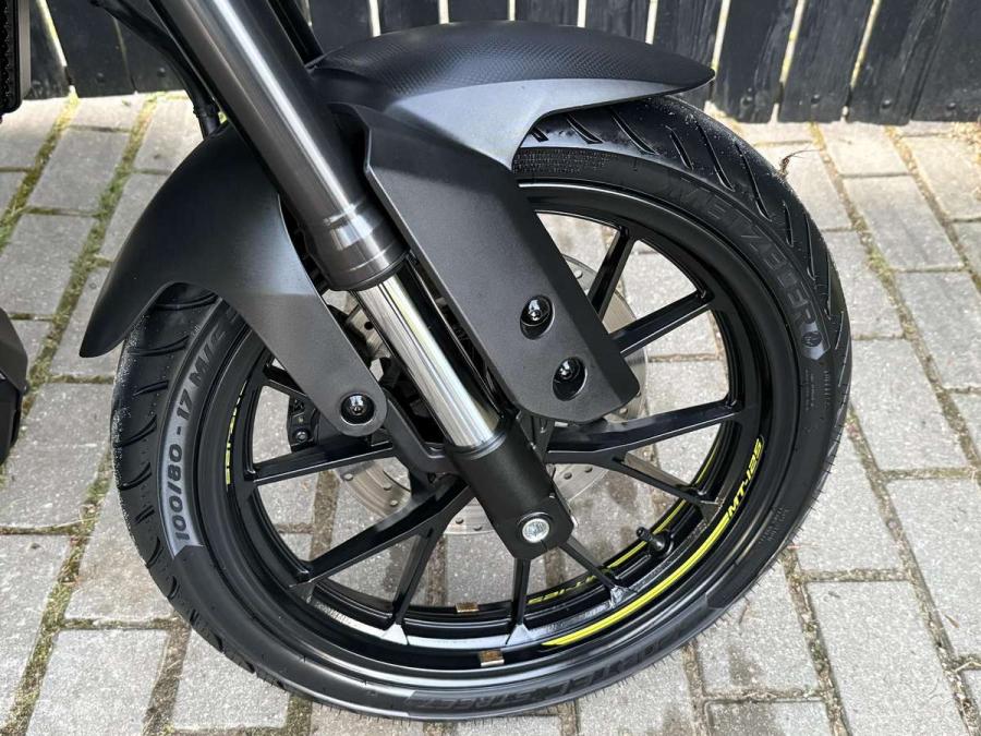 Grey Yamaha MT 125 2016 in Prienai, with an engine capacity of 0.13 L and mileage of 16 thousand km for 2650 €, photo 34 on AUTOMOTO.COM.LV