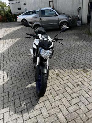 Pelēks Yamaha MT 125 2016 Kauņa, ar dzinēja tilpumu 0.13 L un nobraukumu 20 tūkst. km par 2000 €, foto 5 vietnē AUTOMOTO.COM.LV