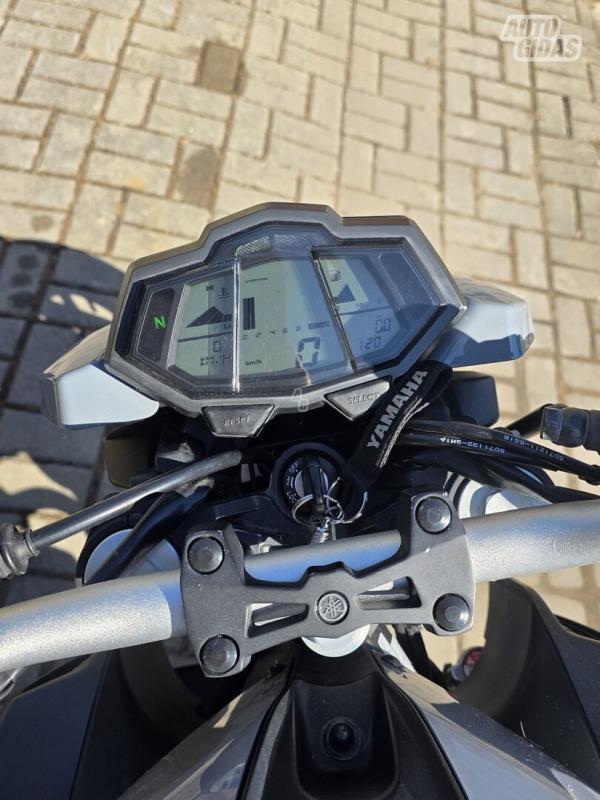 Pelēks Yamaha MT 125 2017 Raseiniai, ar dzinēja tilpumu 0.13 L un nobraukumu 24 tūkst. km par 2500 €, foto 5 vietnē AUTOMOTO.COM.LV