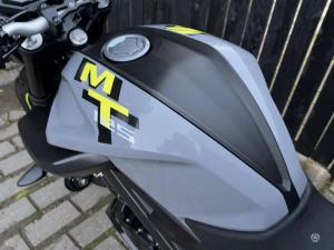 Pelēks Yamaha MT 125 2017 Prienai, ar dzinēja tilpumu 0.13 L un nobraukumu 22 tūkst. km par 2550 €, foto 8 vietnē AUTOMOTO.COM.LV