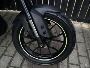 Pelēks Yamaha MT 125 2017 Prienai, ar dzinēja tilpumu 0.13 L un nobraukumu 22 tūkst. km par 2550 €, foto 30 vietnē AUTOMOTO.COM.LV
