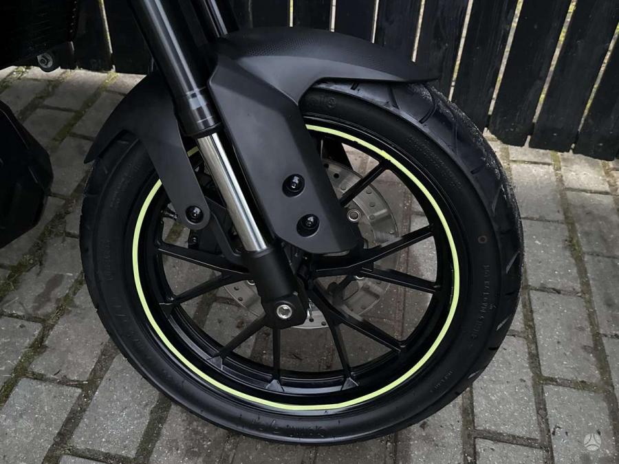 Pelēks Yamaha MT 125 2017 Prienai, ar dzinēja tilpumu 0.13 L un nobraukumu 22 tūkst. km par 2550 €, foto 30 vietnē AUTOMOTO.COM.LV
