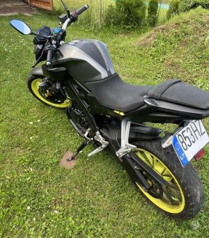 Pelēks Yamaha MT 125 2018 Kauņa, ar dzinēja tilpumu 0.13 L un nobraukumu 40 tūkst. km par 2500 €, foto 5 vietnē AUTOMOTO.COM.LV