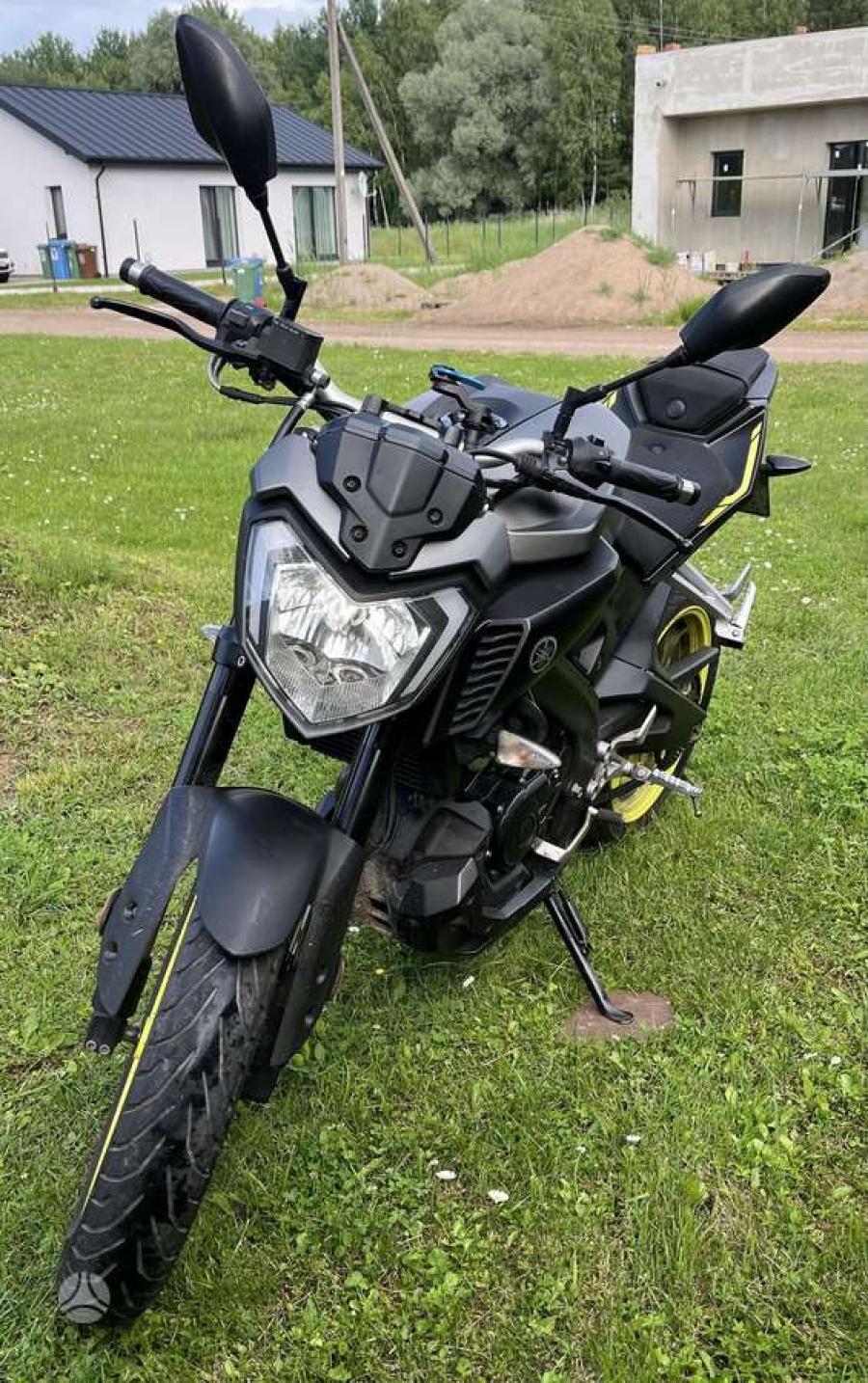 Pelēks Yamaha MT 125 2018 Kauņa, ar dzinēja tilpumu 0.13 L un nobraukumu 40 tūkst. km par 2500 €, foto 10 vietnē AUTOMOTO.COM.LV