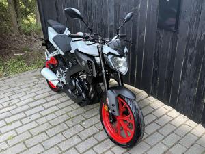 Pelēks Yamaha MT 125 2020 Prienai, ar dzinēja tilpumu 0.13 L un nobraukumu 16 tūkst. km par 2750 €, foto  vietnē AUTOMOTO.COM.LV